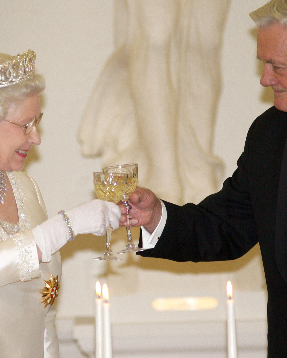 The Queen is producing her own range of sparkling wine