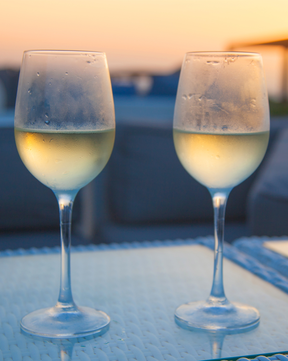 How to cool wine in 3 minutes