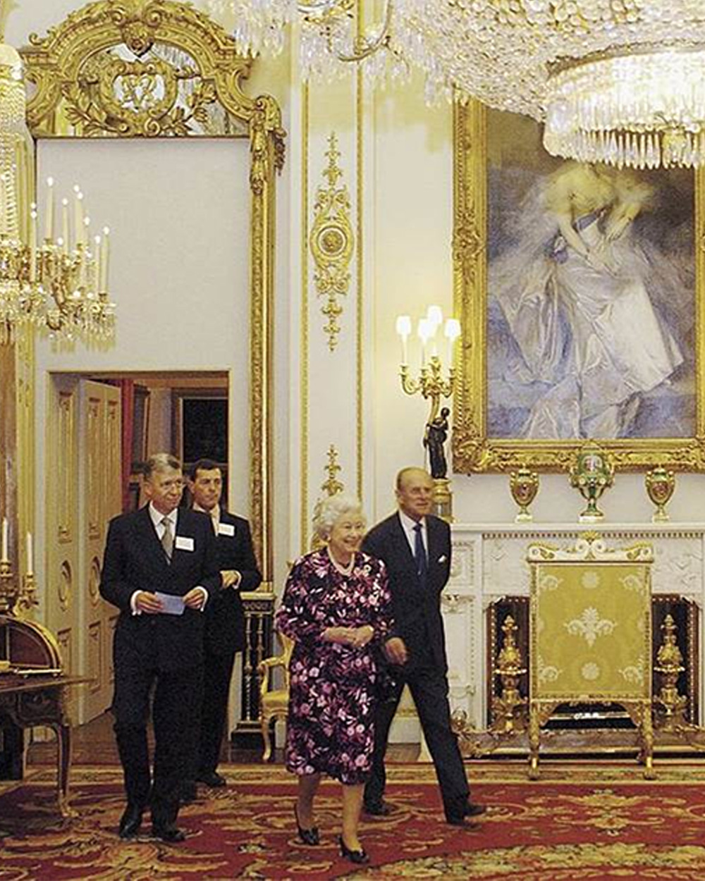 Take a look inside the lavish homes of our favourite royals | Fashion ...