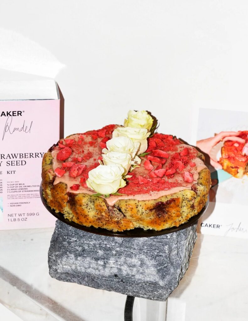 Fashion Quarterly | Our Roundup of Chic Baking Kits