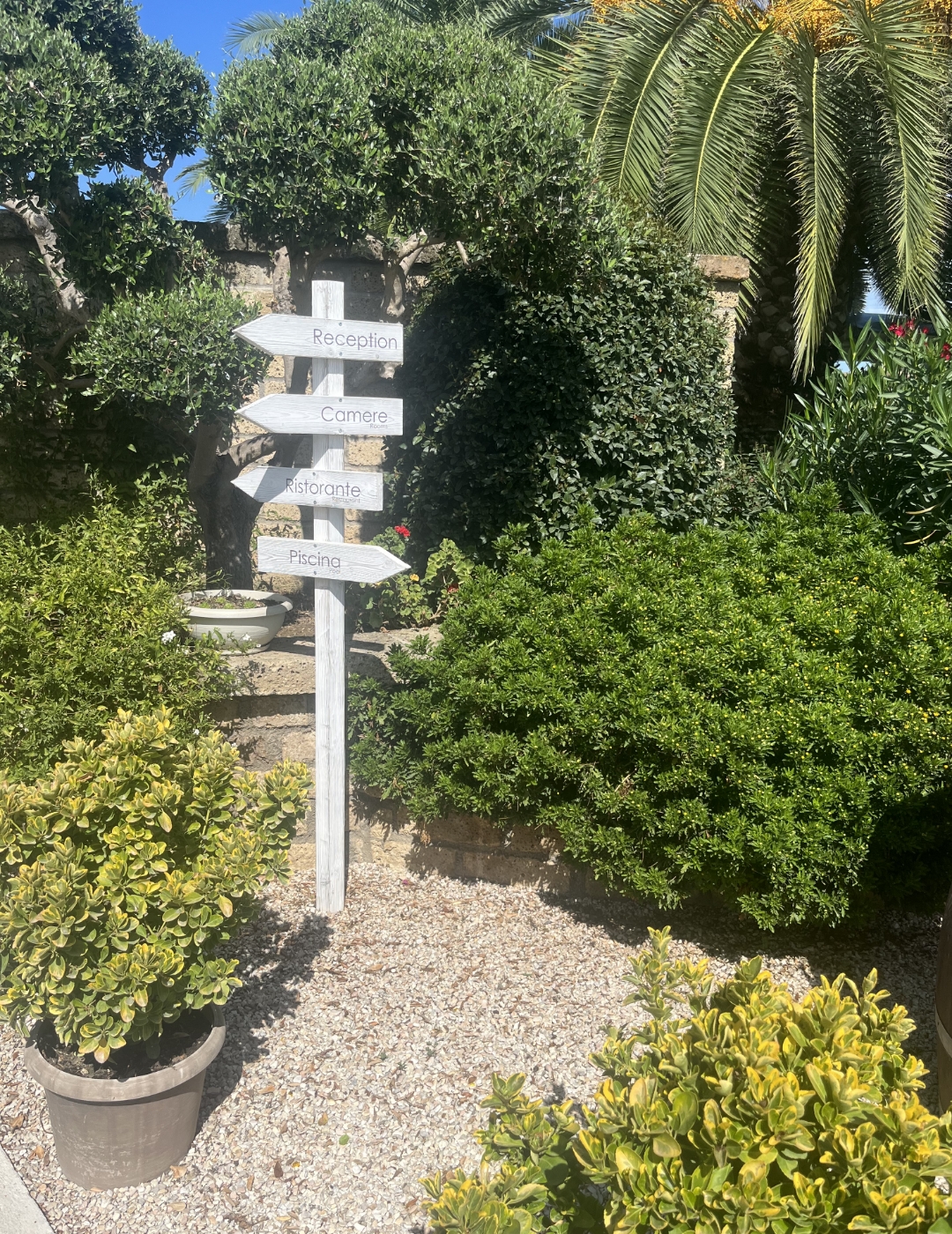 Fashion Quarterly | 24 hours in Tuscany with Liz Savage, designer of ...